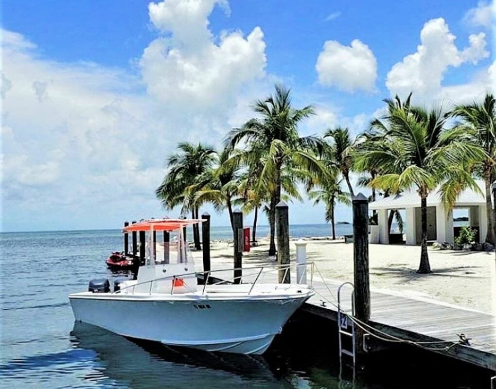 B In Town - Banana Bay